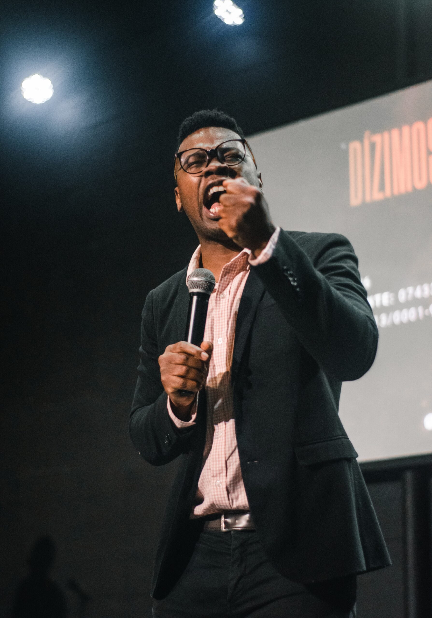 Five Great Ways to Start a Speech - Kizito Nyuytiymbiy Five Great Ways to Start a Speech - Kizito Nyuytiymbiy